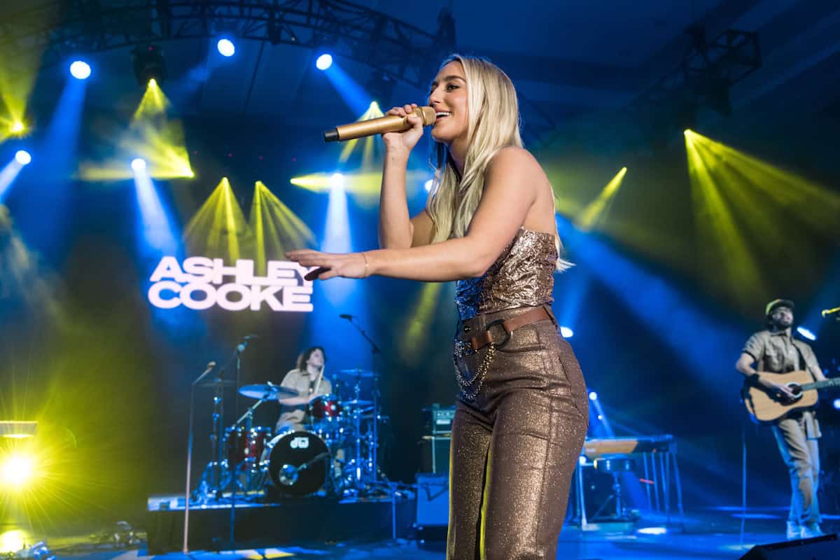 Ashley Cooke, Zach Top Lead 2025 New Faces Of Country Music Show ...