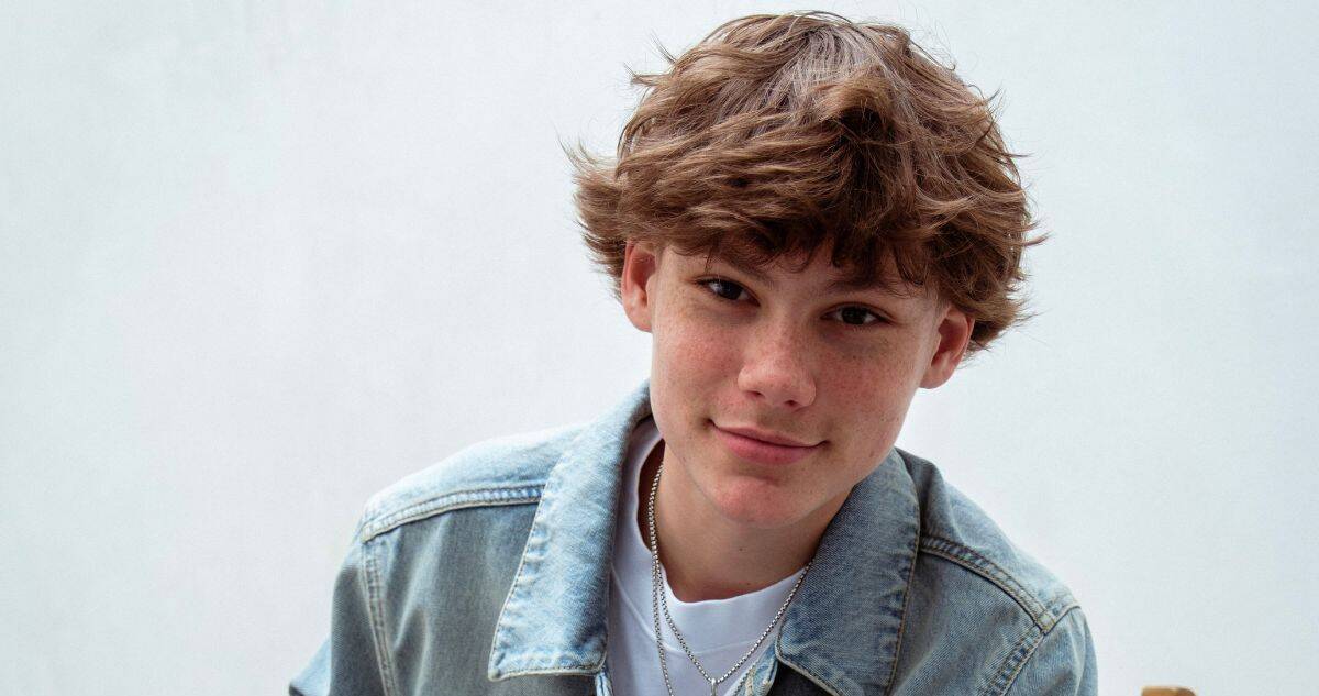 Maddox Batson Talks Stardom, Songwriting, And Securing A Slot On Tour ...