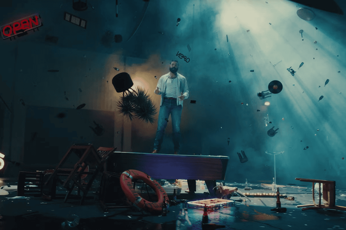 Jordan Davis Battles Heartbreak as the Bar Crashes Down in Explosive ...