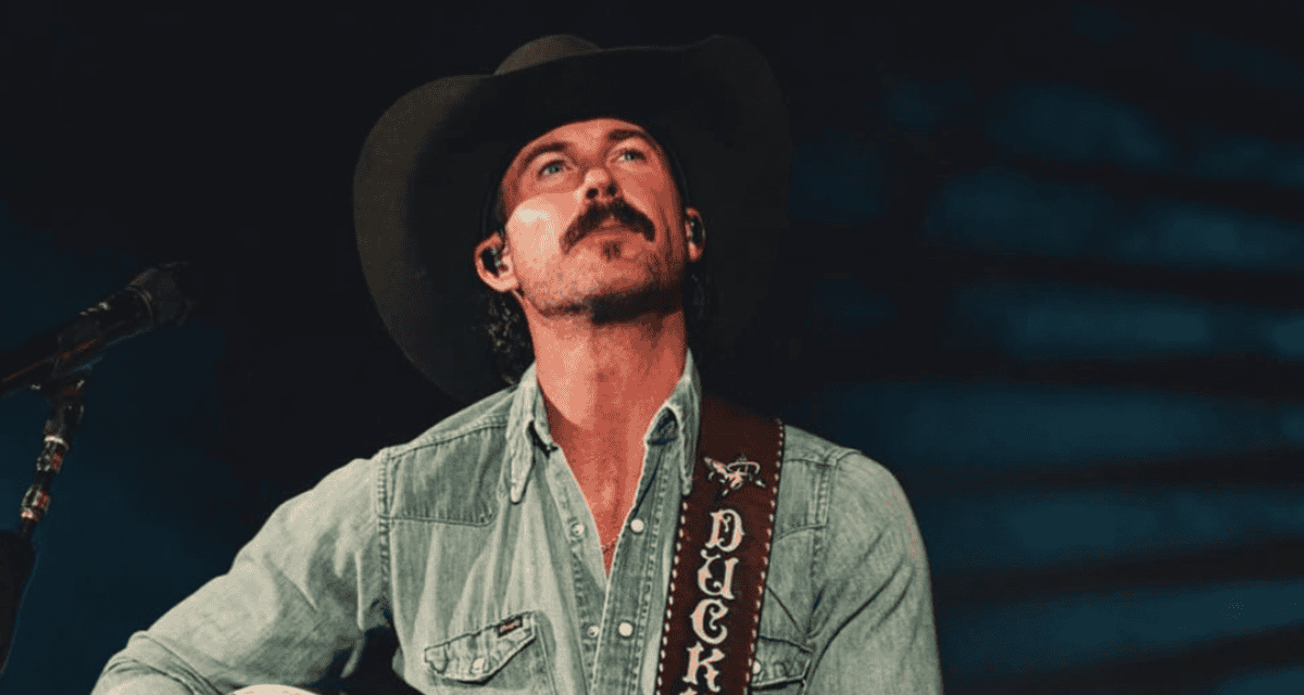 Riley Green Explains Why Keeping Songs Simple Has Been Key to His ...