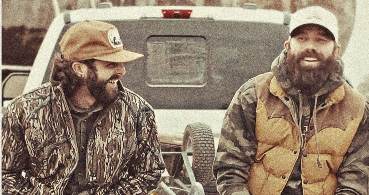 Thomas Rhett Reveals How One Line Sparked His New Song 'Ain’t A Bad ...