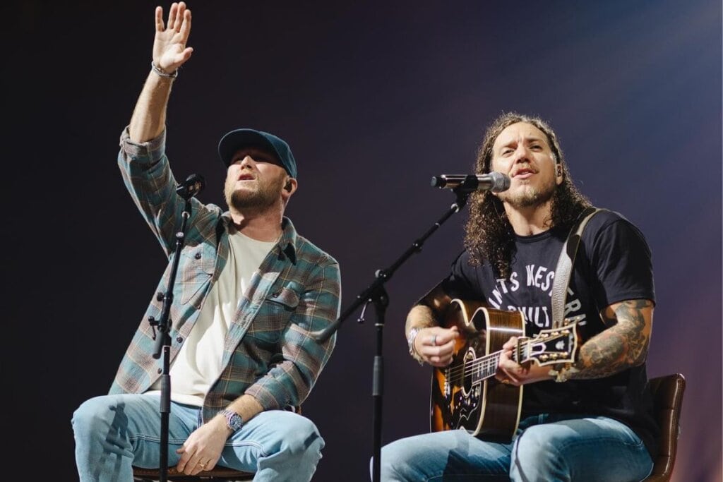 Lauren Alaina Gets Emotional Remembering Her Late Father On What Would ...