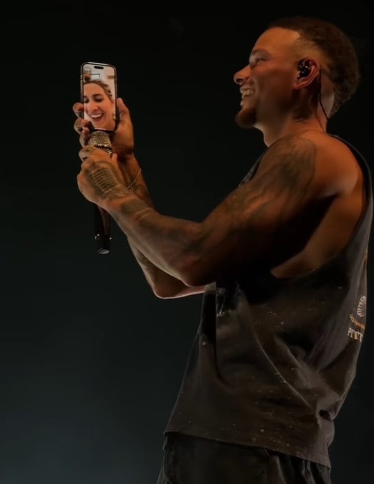 Kane Brown Shocks Crowd In Germany By FaceTiming Wife Katelyn For A ...