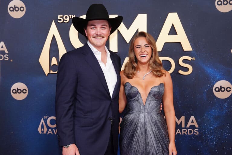 Zach Top And Amelia Taylor Make Glamorous Return To CMA Awards Red ...