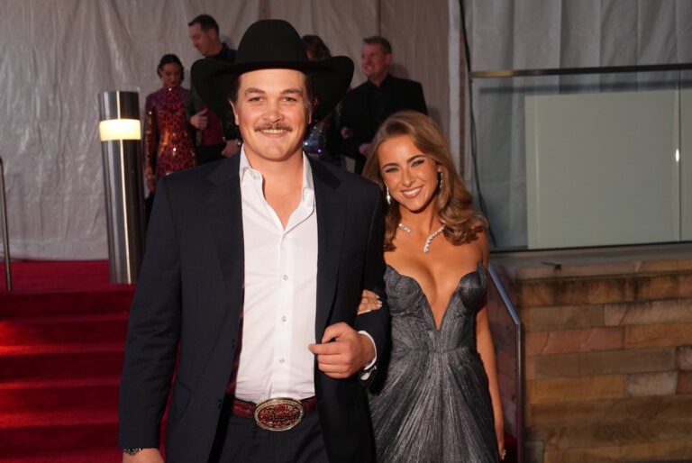 Zach Top And Amelia Taylor Make Glamorous Return To CMA Awards Red ...