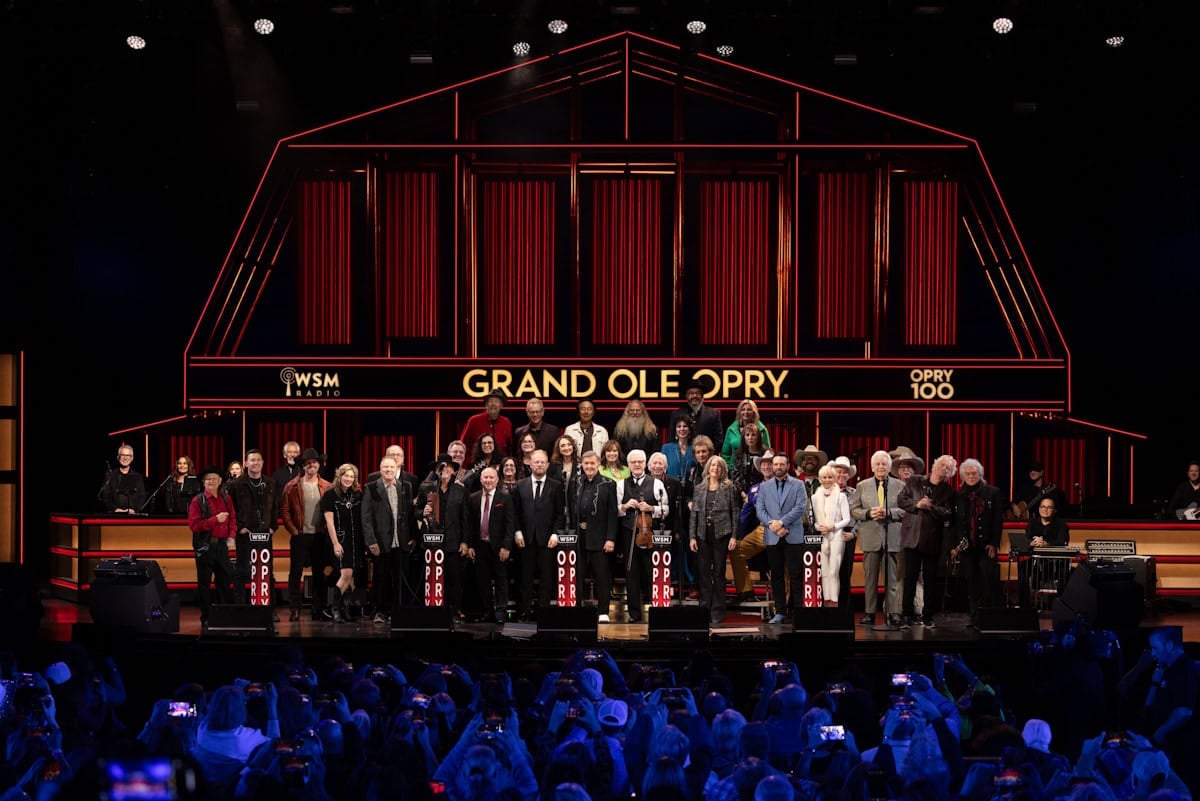 25+ Grand Ole Opry Members Unite for Once-in-a-Lifetime 100th ...