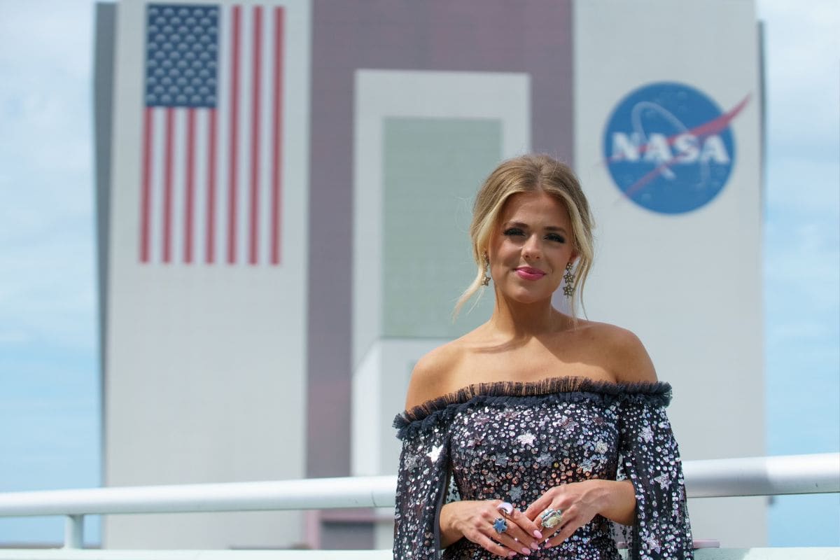 Anne Wilson Experiences Full-Circle Moment Singing National Anthem At ...