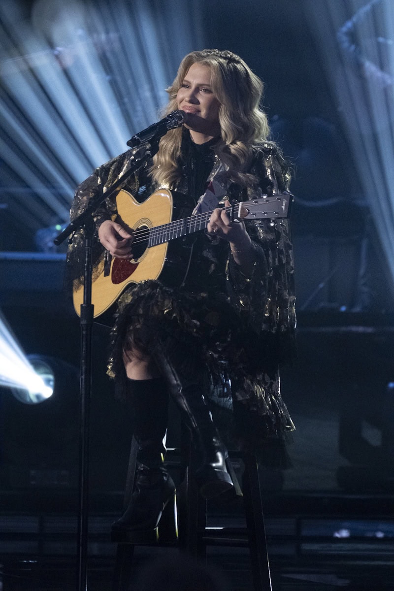 Hannah Harper Earns Spot in Top 9 with Standout 'Landslide' Performance ...
